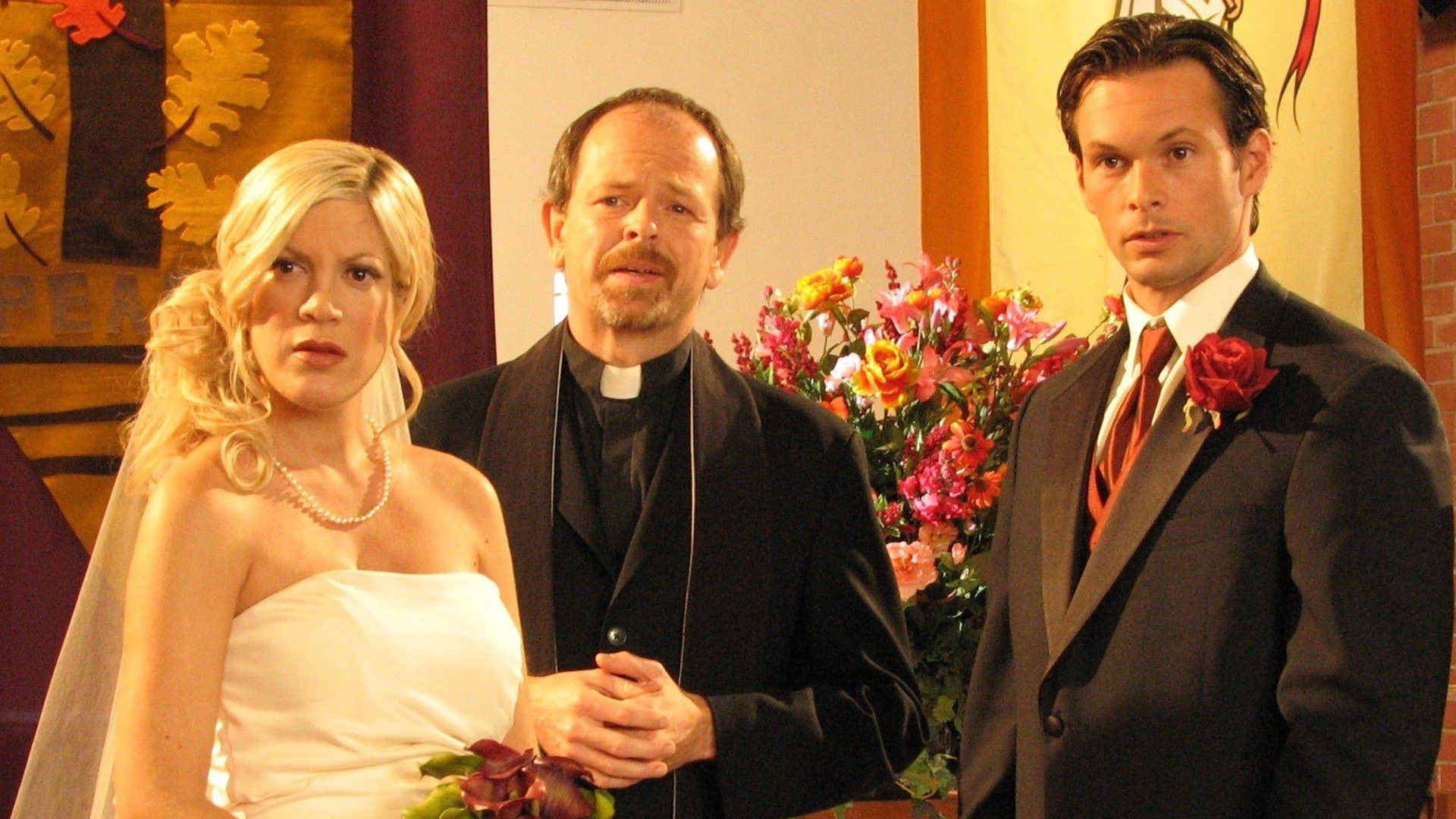 Kiss the Bride (2007) - Watch on PlutoTV or Streaming Online | Reelgood