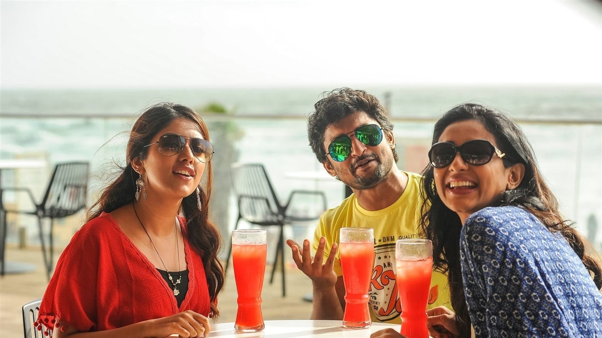 Majnu (2016) - Where to Watch It Streaming Online | Reelgood