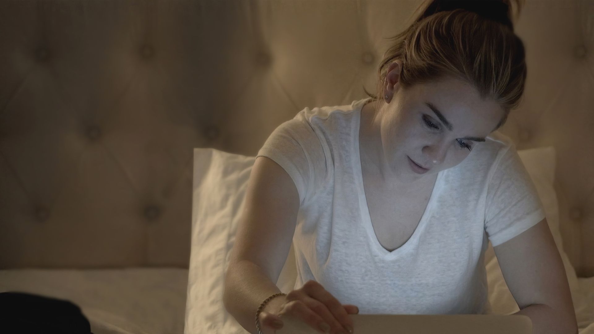 Only People (2021) - Watch on Paramount+, Epix, DIRECTV STREAM, Tubi ...