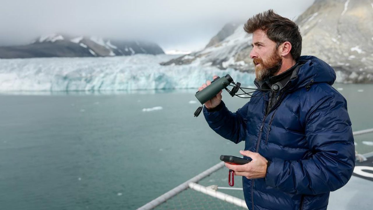 OceanXplorers: Where to Watch and Stream Online | Reelgood