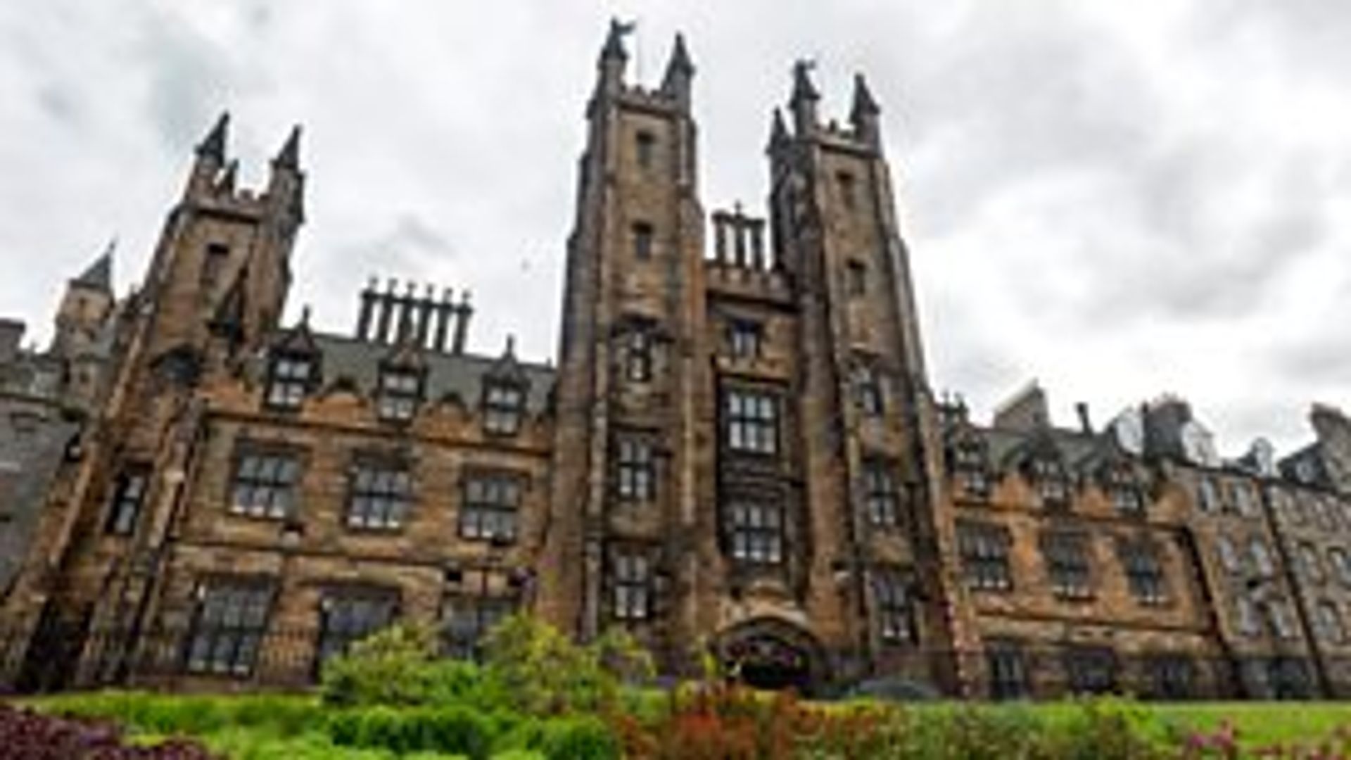 Asamblea general - Where to Watch Every Episode Streaming Online | Reelgood