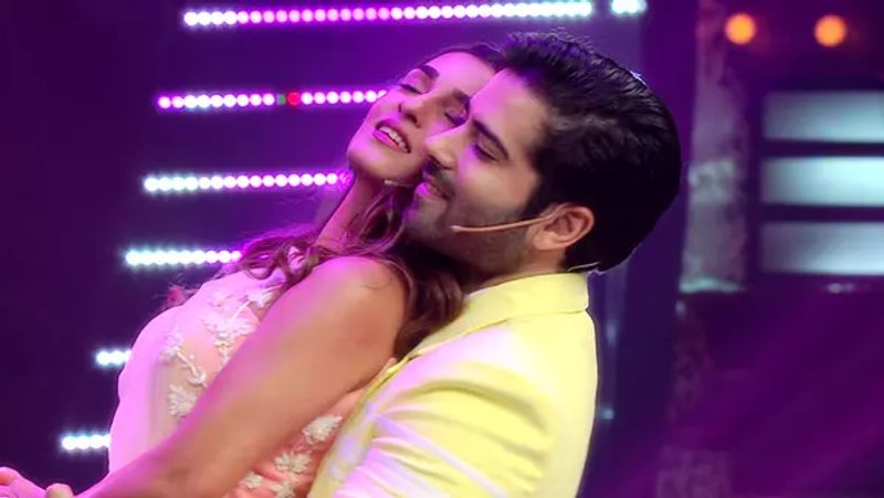 Ravivaar with Star Parivaar Season 1: Where To Watch Every Episode ...