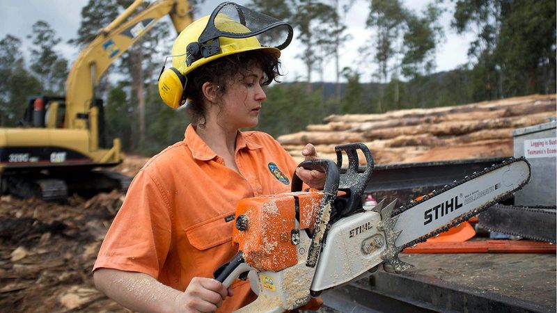 Maddie Parry: Tough Jobs: Where to Watch and Stream Online | Reelgood