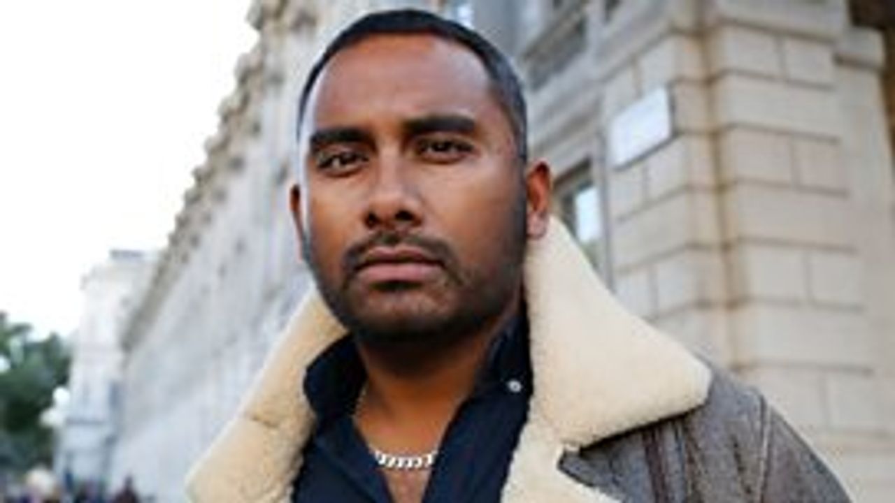 How to crack the class ceiling Season 1: Where To Watch Every Episode ...