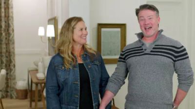 Farmhouse Facelift: Where to Watch and Stream Online | Reelgood