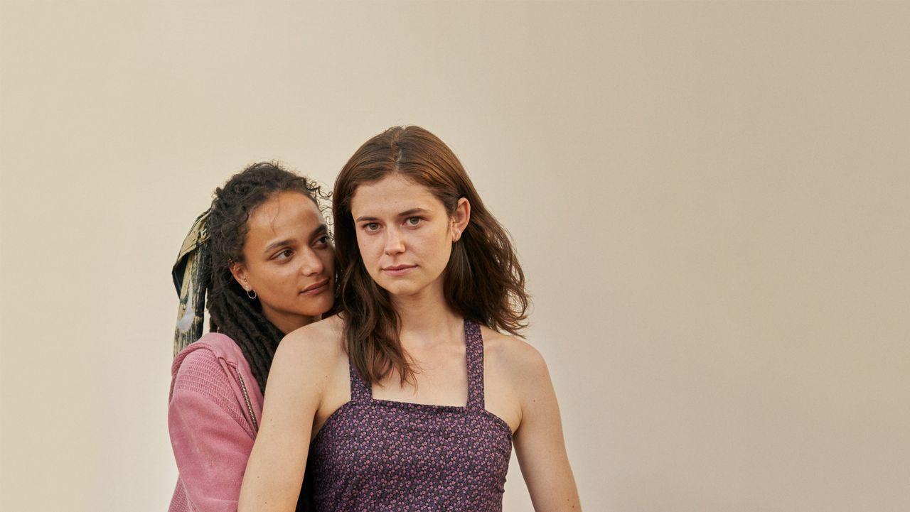 Obsessed with: Conversations with Friends Season 1: Where To Watch ...