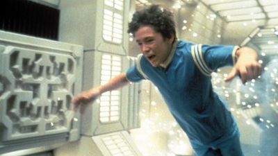 V: The Final Battle Season 1: Where To Watch Every Episode | Reelgood