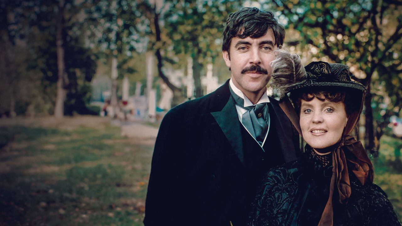 Thomas and Sarah: Where to Watch and Stream Online | Reelgood