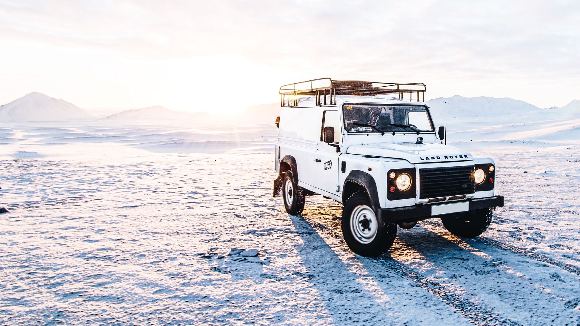 Winter Road Rescue - Watch Episodes on My5 or Streaming Online ...