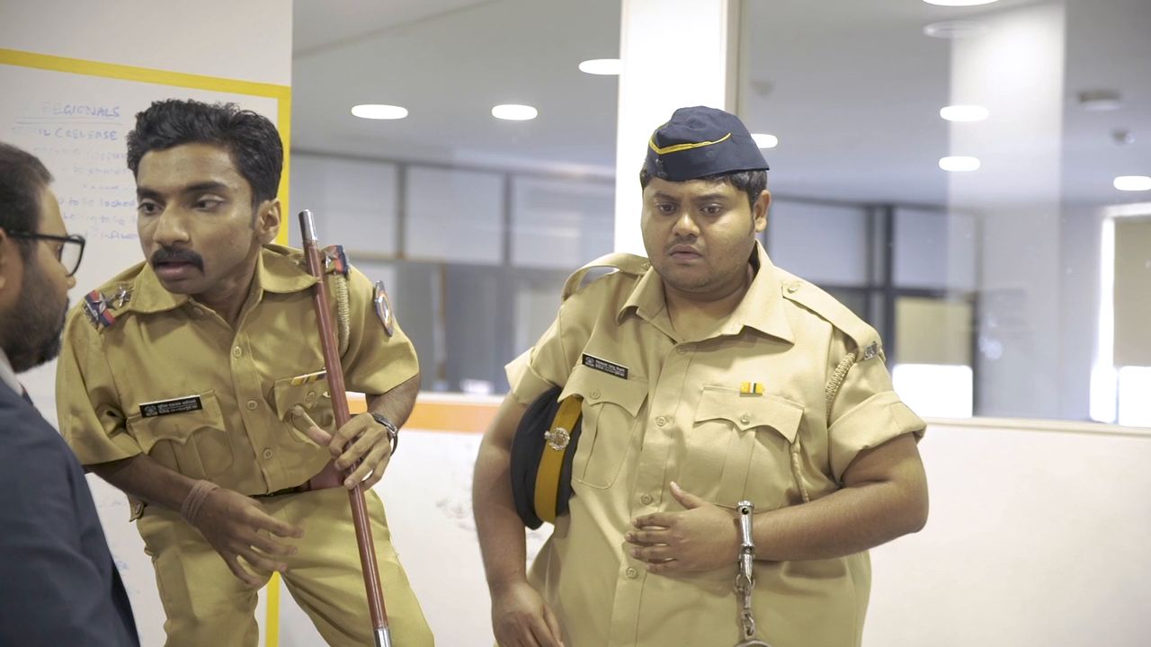 Bade Chote: Where to Watch and Stream Online | Reelgood