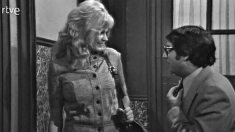 Los maniáticos Season 1: Where To Watch Every Episode | Reelgood