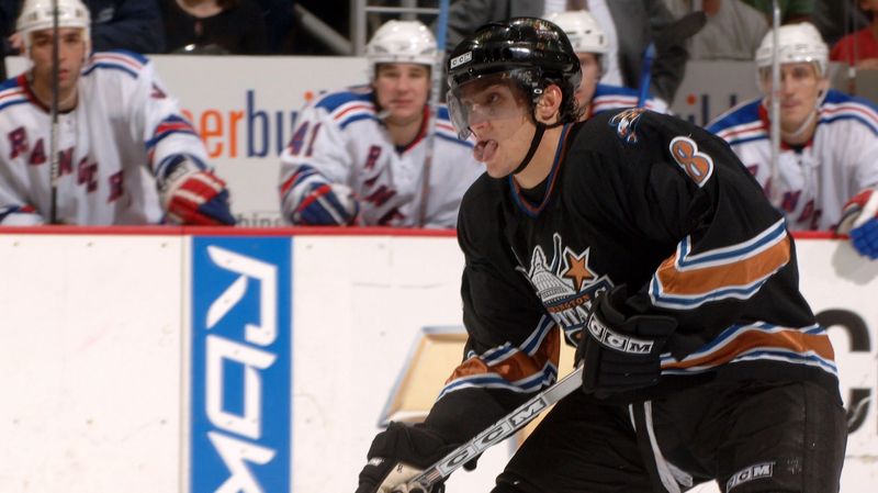 In Depth with Graham Bensinger: Where to Watch and Stream Online | Reelgood