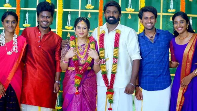 Kana Kaanum Kaalangal Season 2: Where To Watch Every Episode | Reelgood