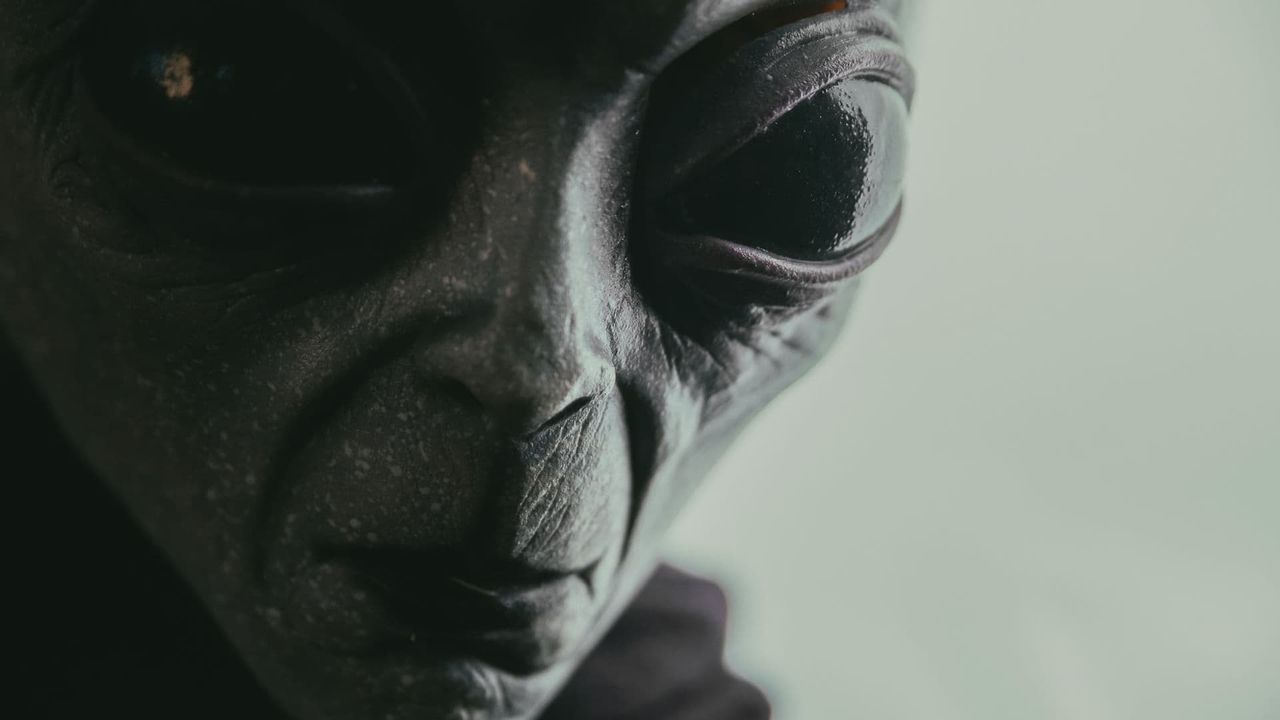 Encounters: Round Table Special: Where to Watch and Stream Online ...