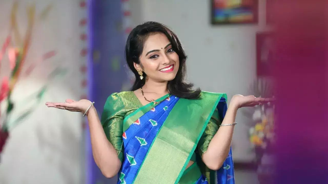 Sevanthi: Where to Watch and Stream Online | Reelgood