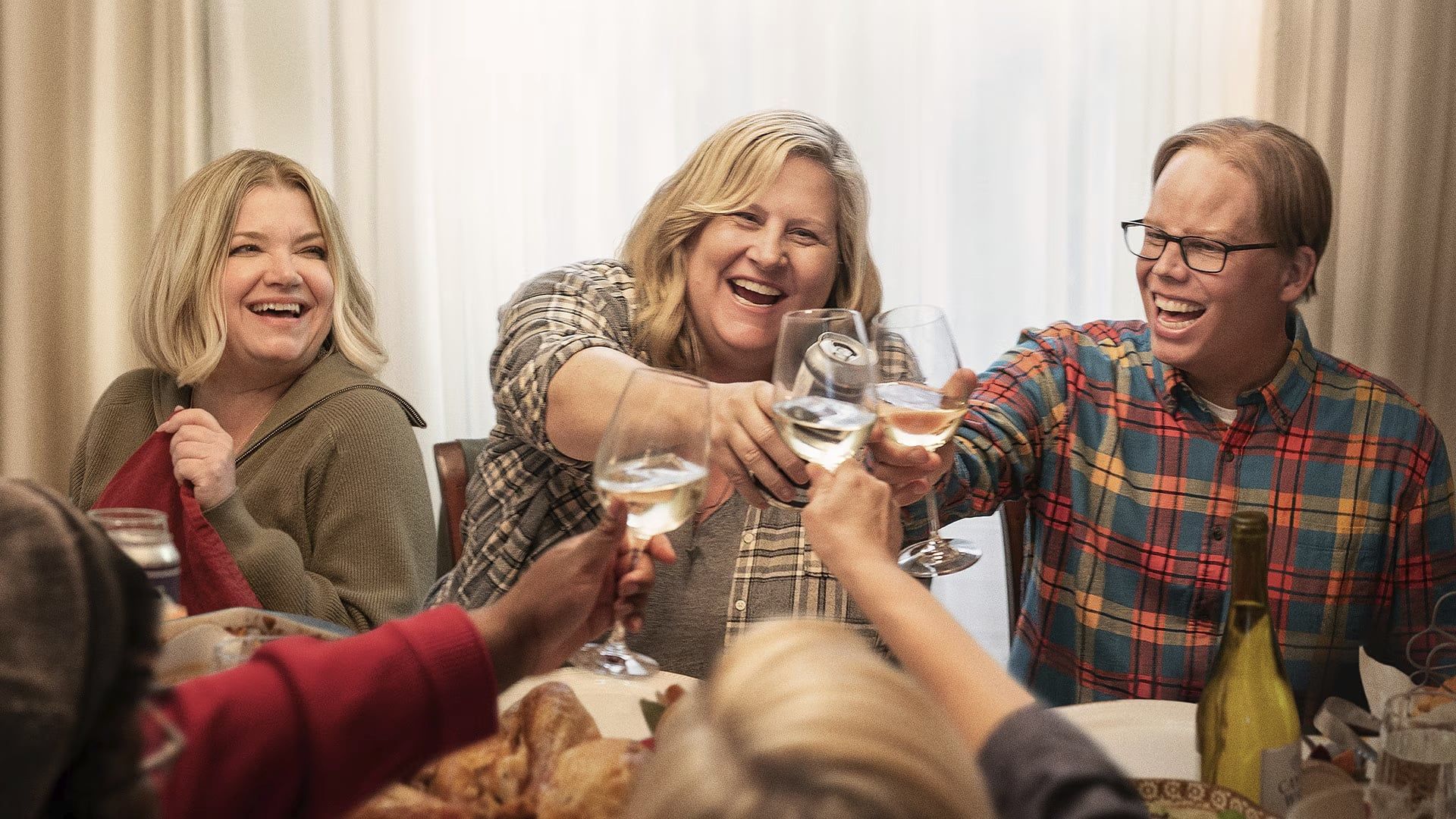 Somebody Somewhere Season 1: Where To Watch Every Episode | Reelgood