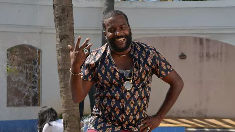 Triples: Where to Watch and Stream Online | Reelgood